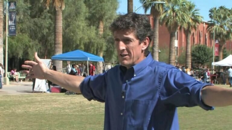 Meet Cliffe Knechtle Son Stuart Knechtle, Family